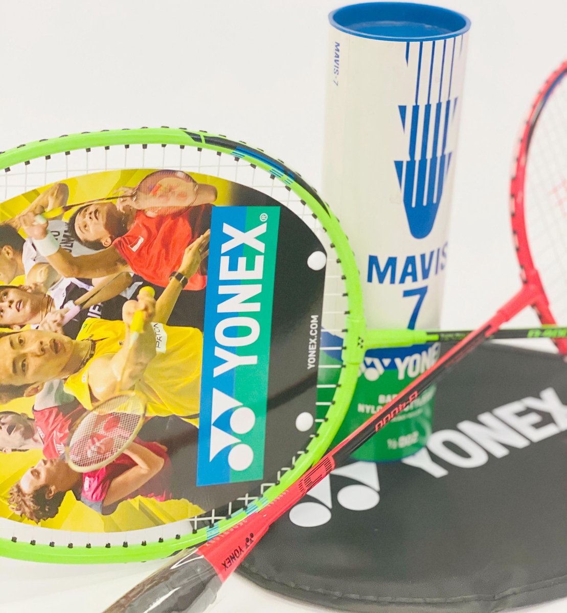 Set de badminton | Yonex | B-4000 | 2 raquettes | 6 navettes Mavis 10 ...