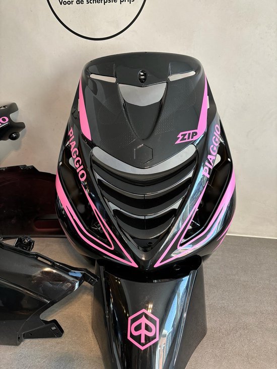 Piaggio Zip 2000 - Piaggio Zip Sticker - Scooter Stickers - Piaggio Zip ...