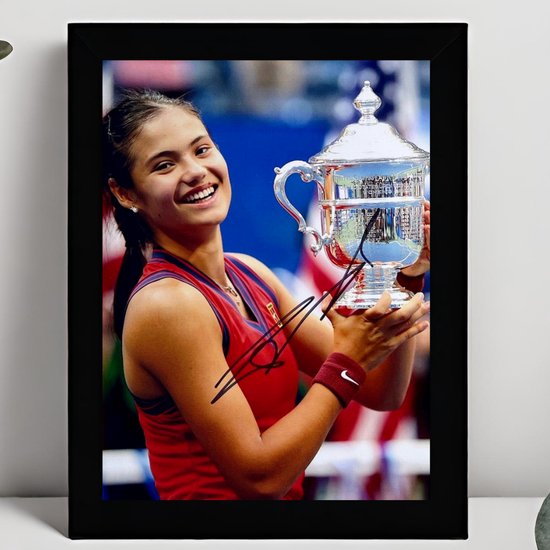 Emma Raducanu Ingelijste Handtekeningen – 15 x 10cm In Klassiek Zwart ...