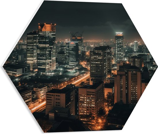 PVC Schuimplaat Hexagon - Stad - Gebouwen - Lichten - Avond - Donker ...