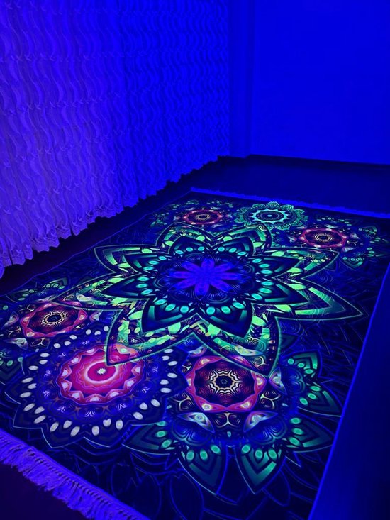 Neon Tapijt Bloem desing - Uniek - Glow in de dark + Gratis led lamp ...