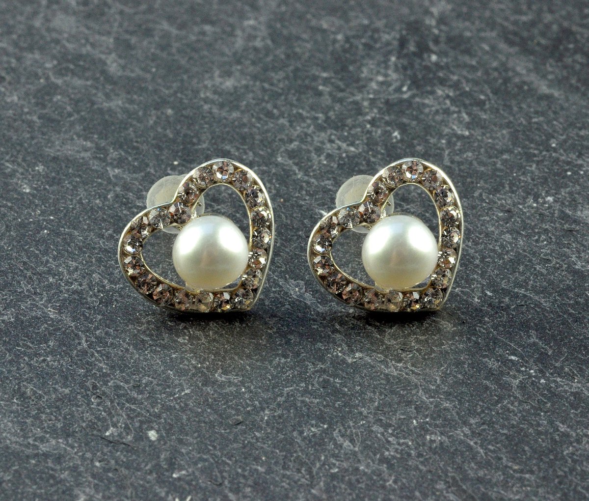 Zoetwater parel oorbellen Radiant Pearl Heart - oorstekers - echte ...