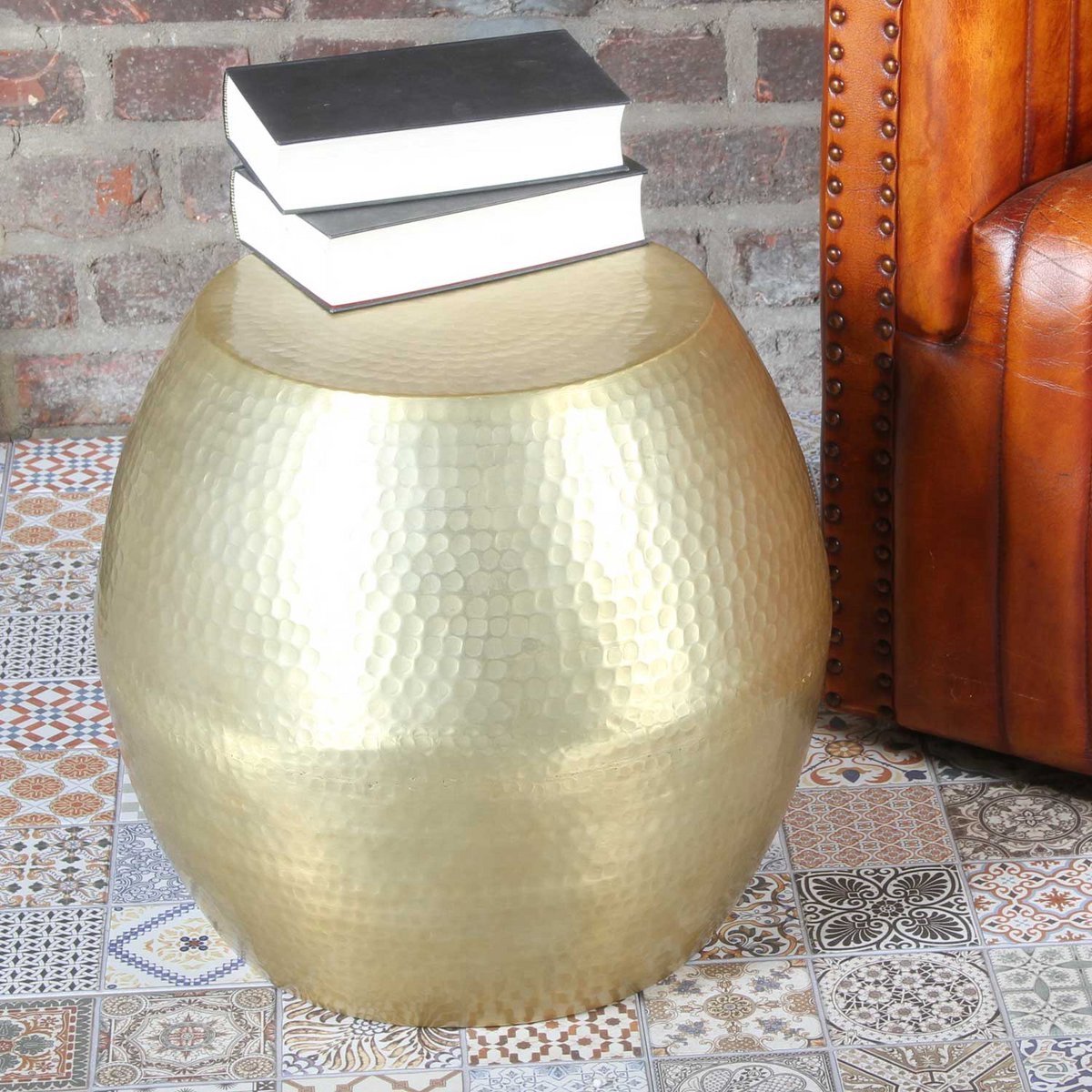 Oosterse bijzettafel met hamerslag finish- kleur goud | bol.com