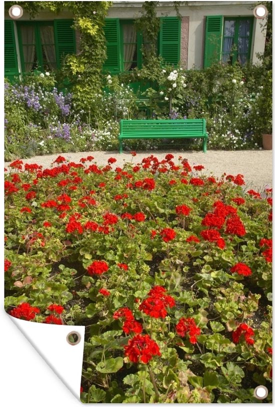 Tuinposters buiten Bankje met bloemen in de Franse tuin van Monet in ...