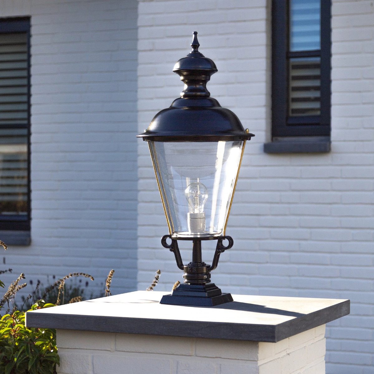 KS Verlichting - Bridgeport Zwart - Tuinlamp - Sokkellamp buiten ...