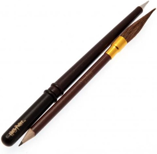 Harry Potter Pen & Potlood Set Wand & Broom Bruin | bol