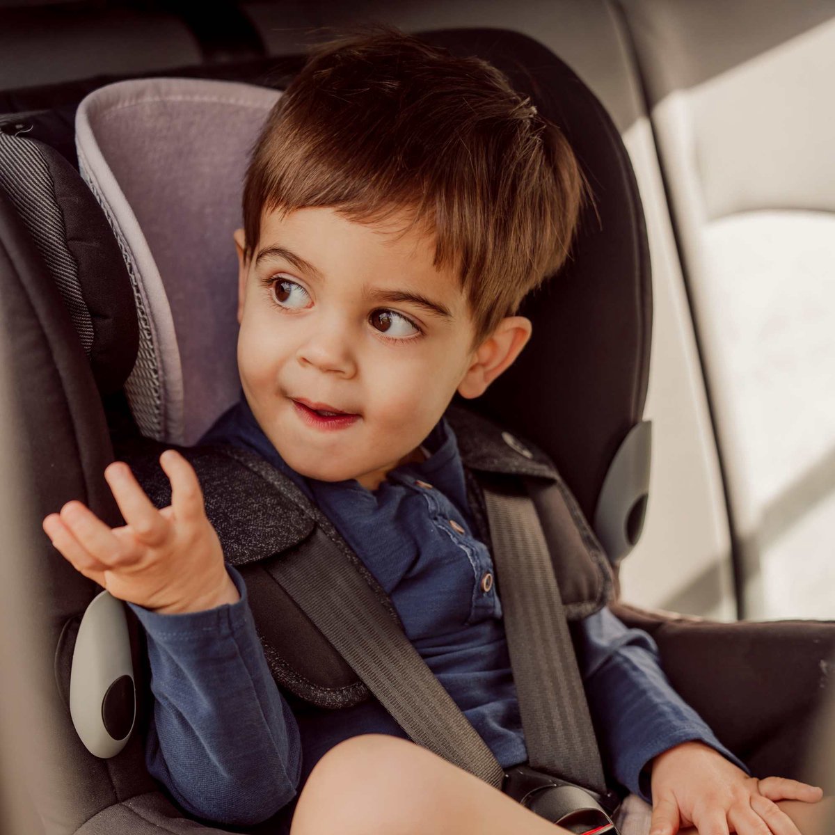 AeroMoov Air Layer Autostoel Groep 2/3 met benen Lilac | bol