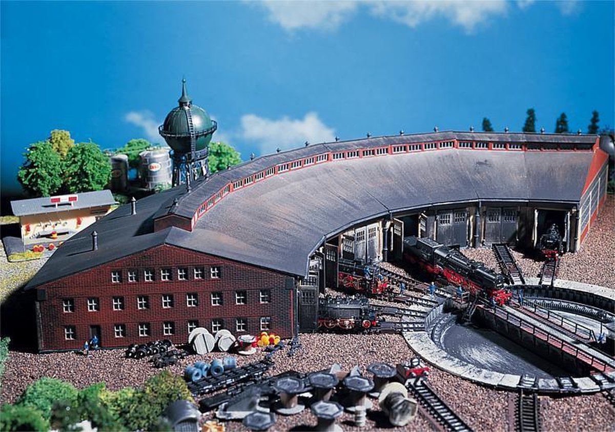 Faller - Hangar à locomotives à 2 voies | bol.com