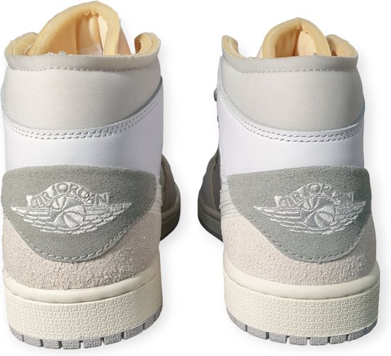 Nike Air Jordan 1 Mid SE Craft Inside Out White Grey - DM9652-100 ...