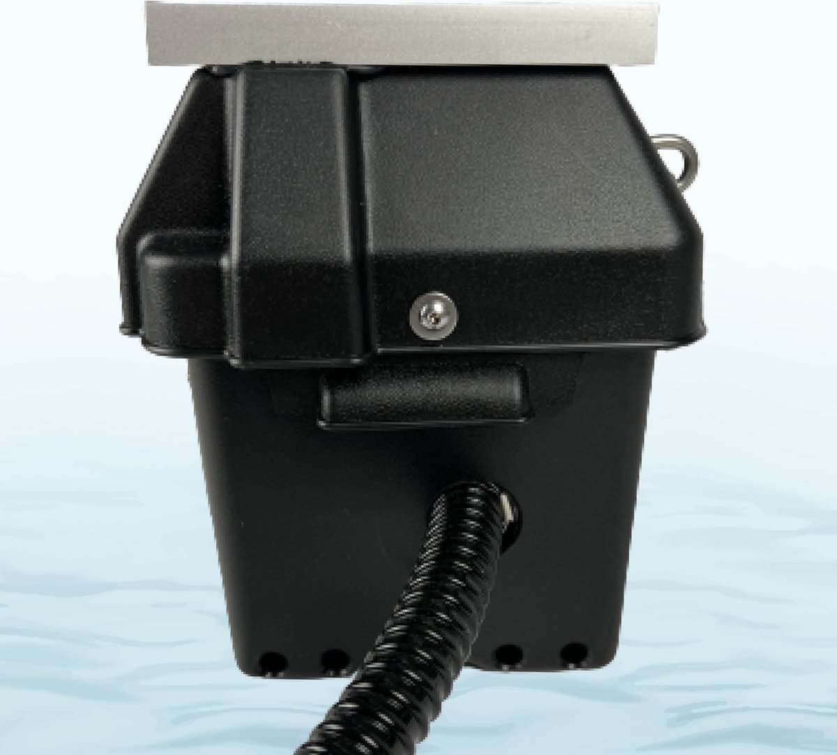 Hoosmaat Basis - op zonne-energie, volautomatische bilgepomp / lenspomp ...