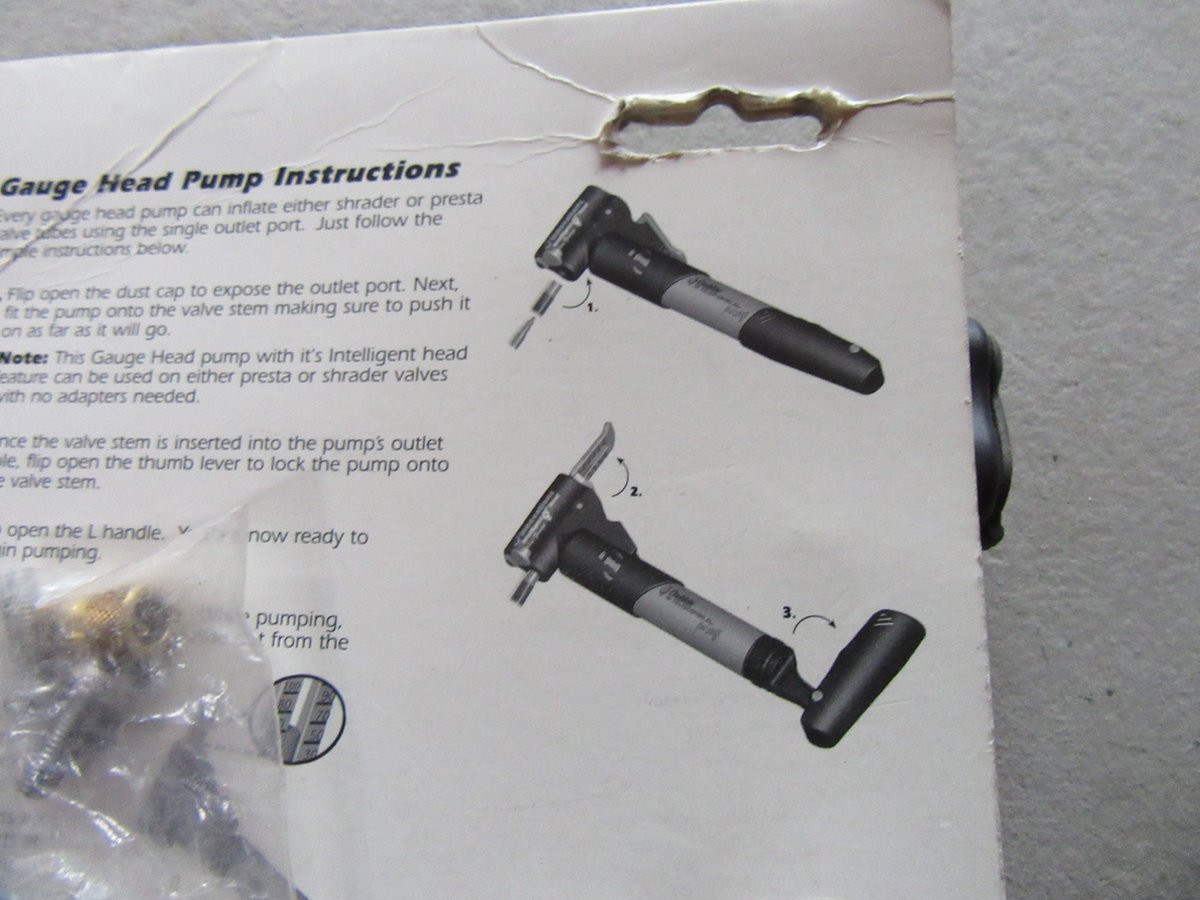 Genuine - Mini pomp | bol.com