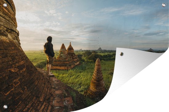 Tuinposter - Tuindoek - Tuinposters buiten - Toerist tijdens een ...