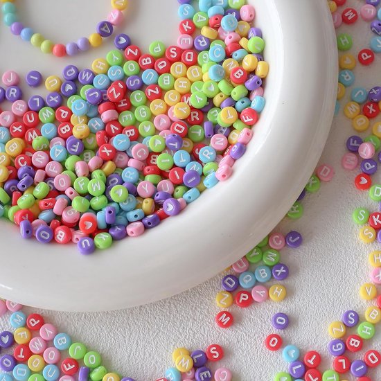 1000x Kralen Set met Letters en Hartjes (4x7mm) - Assorti Kleuren ...