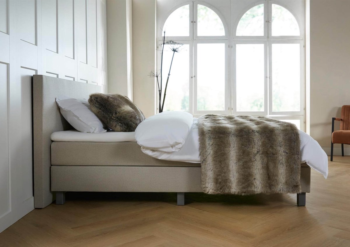 Boxspring Venetië - 180x200 - Beige - met gratis topper! | bol.com