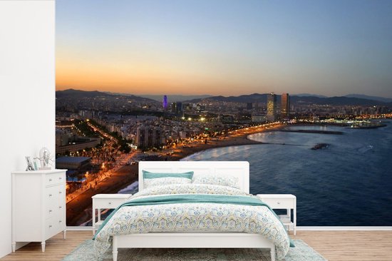 Behang - Fotobehang Skyline - Barcelona - Nacht - Breedte 450 cm x ...